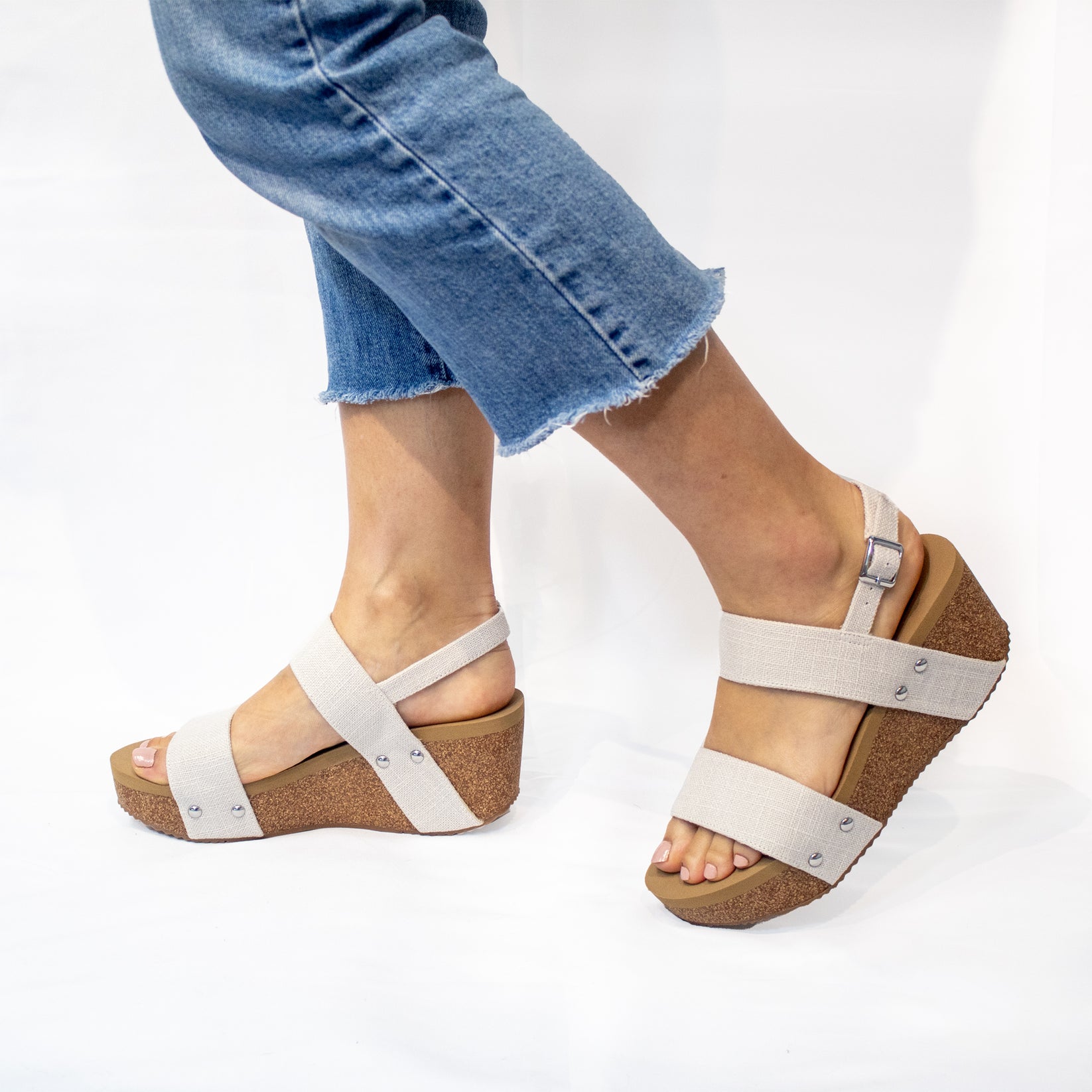 SUMMERLOVE EMBOSSED WEDGE SANDALS FOR WOMEN - VOLATILE – Volatile USA